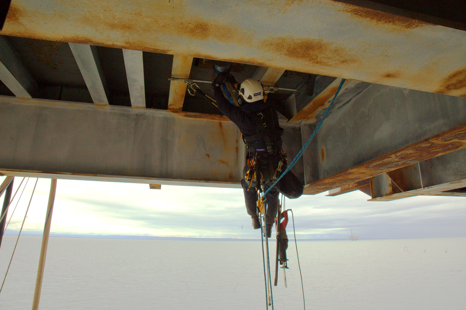 Offshore – Inspection & Corrosion Maintenance | MISTRAS Group