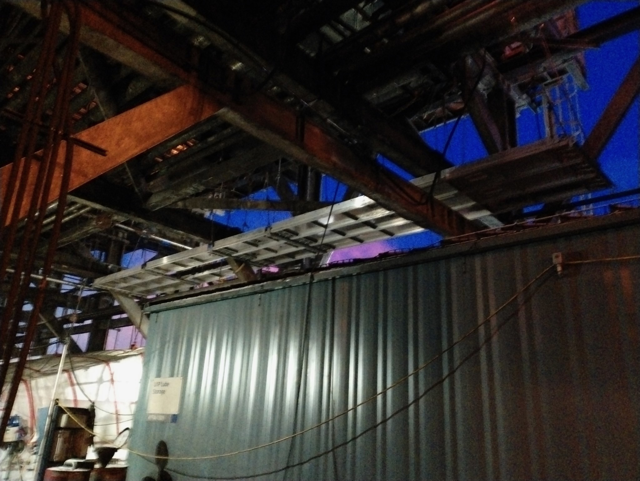 V-Deck Suspended Work Platform Access | MISTRAS Group